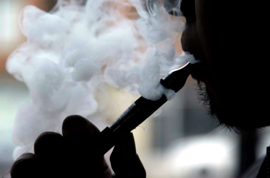 Vaping in Nigeria: Green Outside, Deadly Within - Robert Egbe - Sydenews